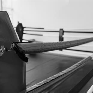 Fallece Xavi Moya, excampeón nacional del peso medio y emblema de los ...