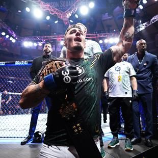 Tom Aspinall, un finalizador total: 2 minutos y 10 segundos de promedio ...