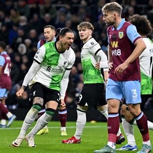 FC Liverpool gewinnt am Boxing Day bei Burnley und springt vorbei an ...