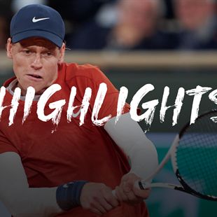 Pavel Kotov v Jannik Sinner - Roland-Garros highlights - Tennis video - Eurosport