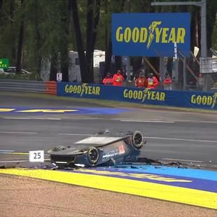 L'Aston Martin #27 si cappotta, tremendo incidente per Daniel ...