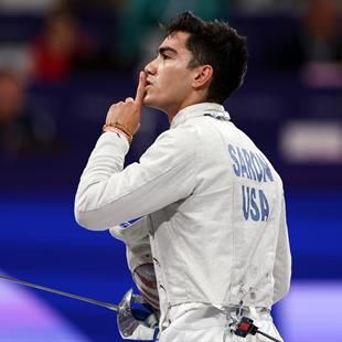 Olympia 2024 in Paris: Mitchell Saron fordert Publikum nach Sieg gegen ...