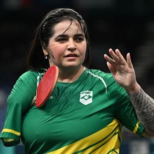 Olympia 2024 - Tischtennis: Bruna Costa Alexandre schlägt Brücken ...