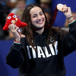 Giulia Terzi nuovamente incredibile! Bronzo nei 100 stile libero S7 ...