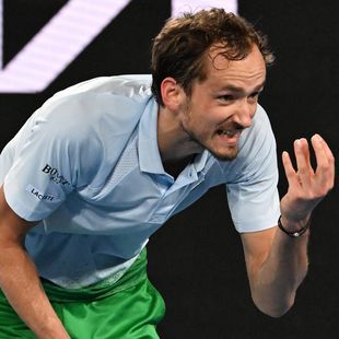 Australian Open: Daniil Medvedev raste bei Niederlage gegen Learner ...