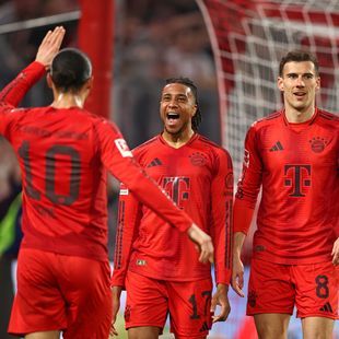 Bayern Monaco-Eintracht Francoforte 4-0: i bavaresi riallungano in ...