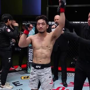 UFC Vegas 104 | You is te sterk voor Cunningham op de grond - Mixed ...
