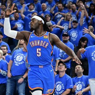 Regula lui Phil Jackson. Cele trei echipe care se vor bate la titlu în ...