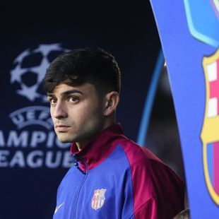 Pedrit, a Barcelona 22 éves metronómját a csapattrófeák megszerzése ...