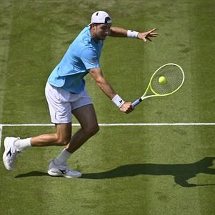 ATP Stuttgart: Jan-Lennard Struff feiert Erfolgserlebnis auf Rasen ...