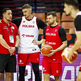 EuroBasket 2025. Kamil Łączyński i Andrzej Pluta przed ostatnim meczem ...