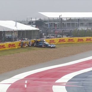 Doppio crash sul bagnato! Aston Martin e Alpine finiscono a muro - WEC ...