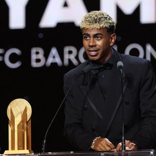 Lamine Yamal nu a avut adversar pentru trofeul Kopa! Un singur ...