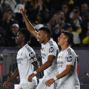 Ligue des champions I Kylian Mbappé signé un triplé, Eduardao Camvinga ...