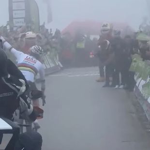 Tadej Pogacar no se cansa de pedalear: derrota a casi 1.000 ...