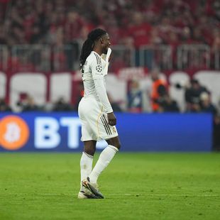 Après son expulsion lors de Bayern Munich - Real Madrid : Eduardo ...