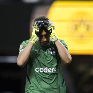 Esteban Andrade von Real Saragossa wird nach Faustschlag für 13 Spiele ...