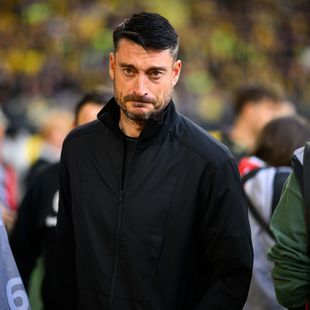 Eintracht Frankfurt trennt sich von Trainer Albert Riera - Spanier muss ...