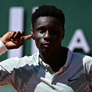 17-letni Moise Kouame pokonał Marina Cilicia i awansował do 2. rundy ...