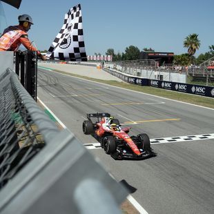 Formuła 1. Lewis Hamilton triumfuje w Grand Prix Barcelony-Katalonii ...