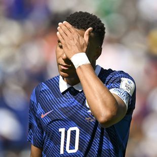 Francia-Iraq a rischio, fulmini intorno al Lincoln Financial Field di ...