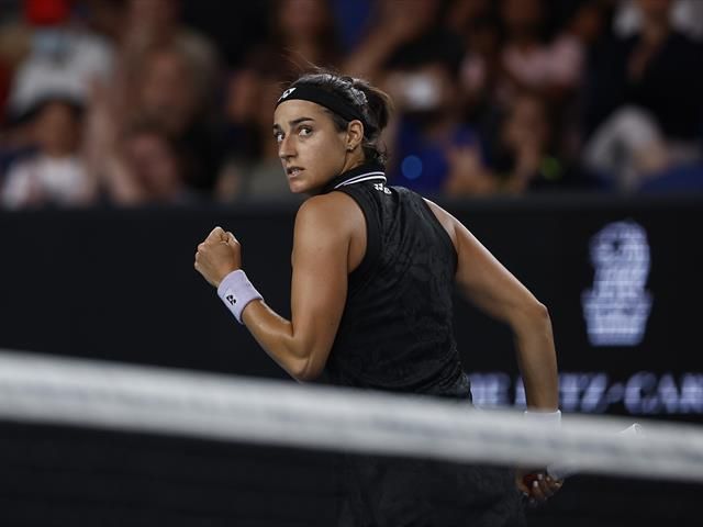 Open d'Australie - 3e tour | Caroline Garcia domine Laura Siegemund en ...