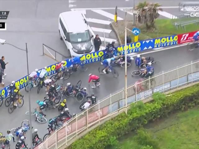 Giro d'Italia | Samenvatting etappe 5 - Evenepoel valt twee keer ...