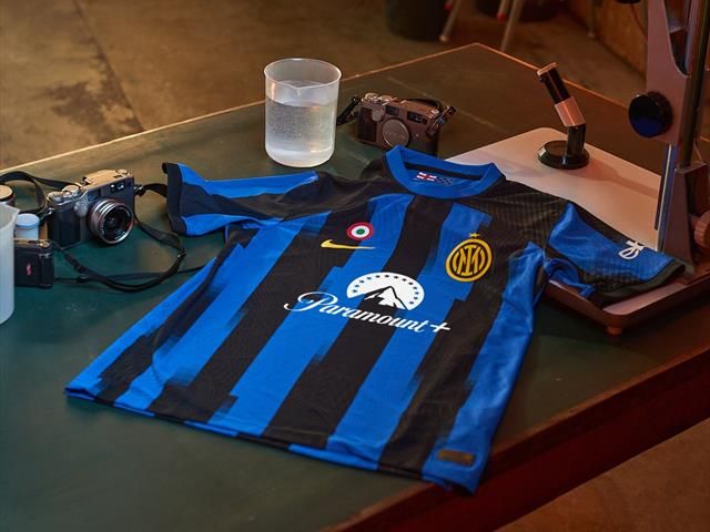 L’Inter svela la nuova maglia: Paramount+ nuovo main sponsor per il ...