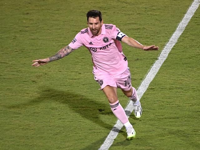 Lionel Messi encore en mode sauveur : un doublé et un nouveau coup ...
