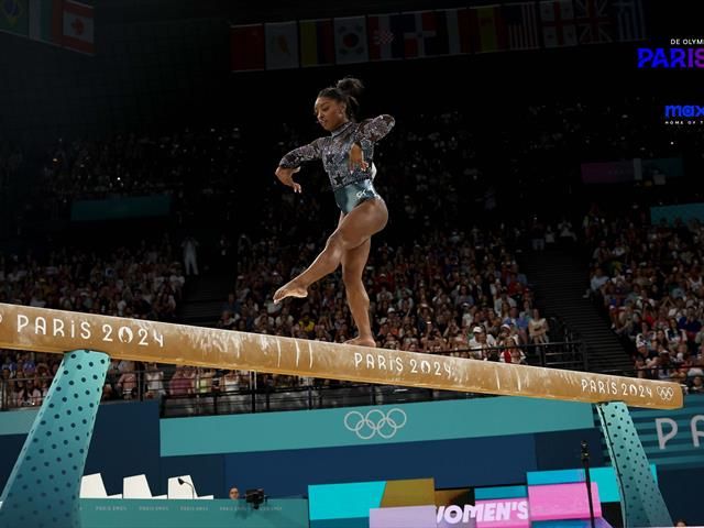 Simone Biles imponerer i sit comeback: Kvalificerer sig til flere finaler