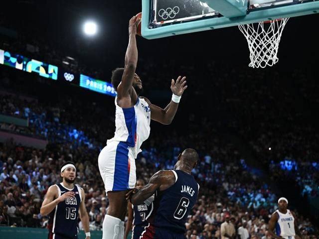 Finale France - USA : Le dunk phénoménal de Guerschon Yabusele sur ...