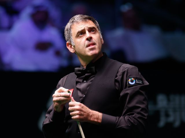 Ronnie O'Sullivan nach zwei Maximum Breaks im Halbfinale des Saudi ...