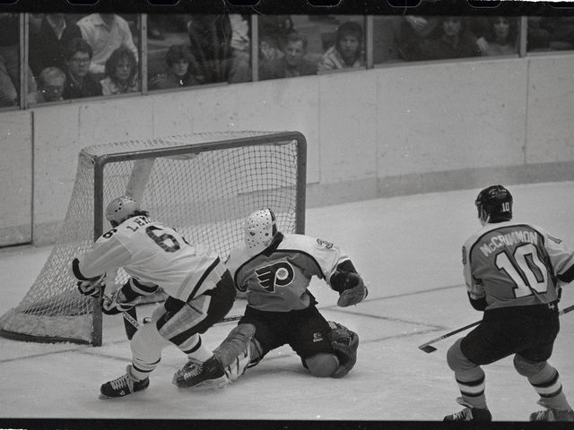 Kein Tag wie jeder andere: NHL-Star Pelle Lindbergh verunglückt am 11 ...
