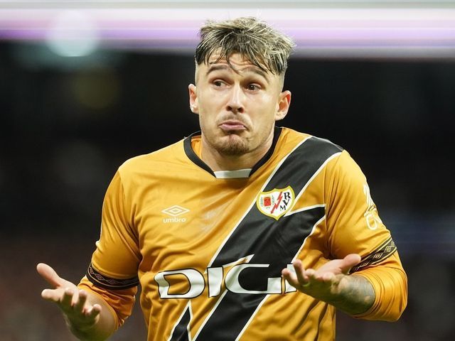Andrei Rațiu a devenit cel mai bine plătit jucător de la Rayo Vallecano ...