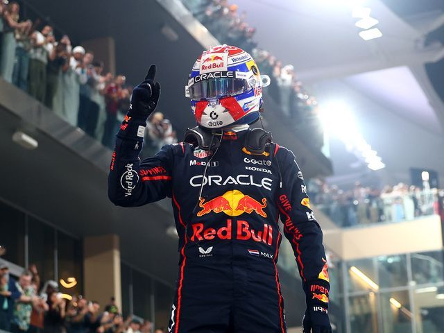 Max Verstappen start laatste race vanaf pole position –“Dit is het ...