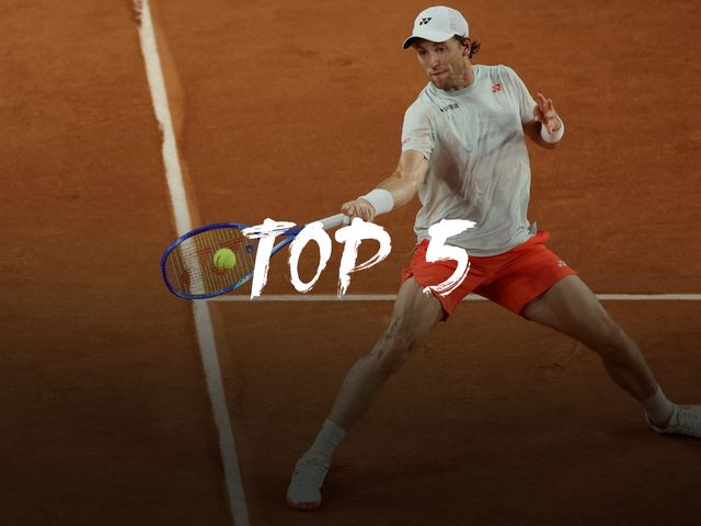 French Open 2026: Casper Ruud begeistert mit Akrobatik, Novak Djokovic ...