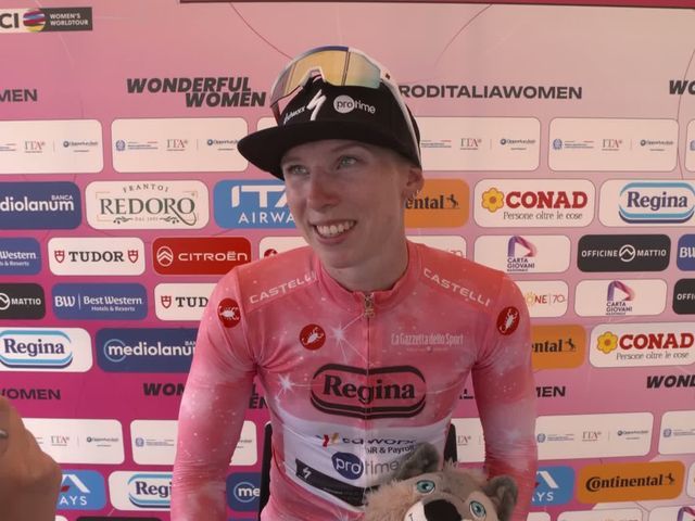 Lorena Wiebes uit Giro d'Italia Women gezet door te lichte fiets ...