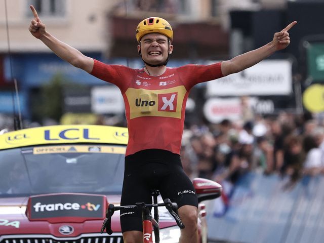 La prima vittoria in carriera non si scorda mai! Anton Charmig va in ...