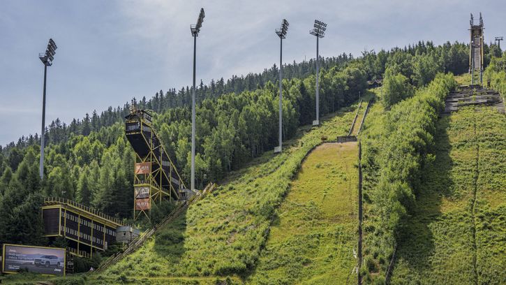 Harrachov - Skoki narciarskie wiadomości i wyniki - Eurosport